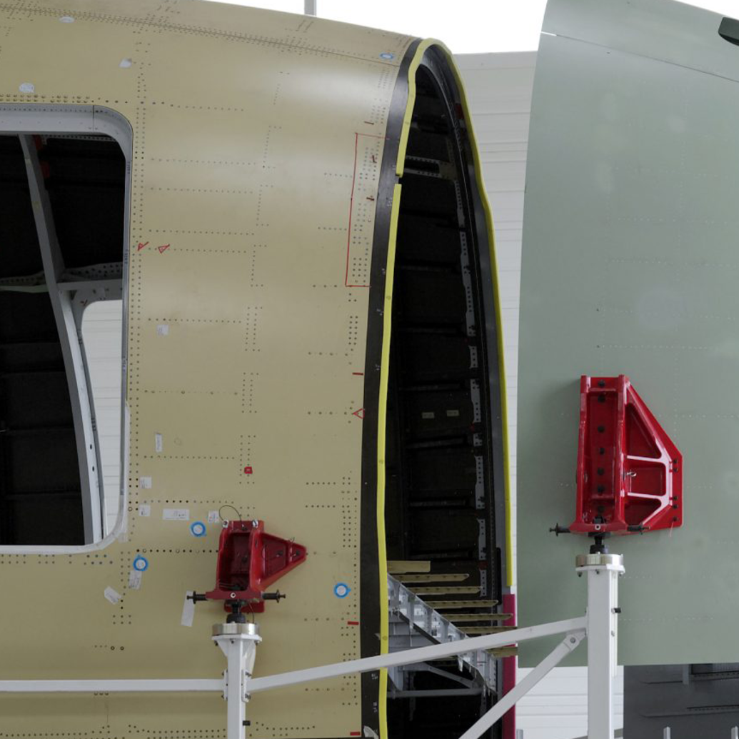 | Airbus